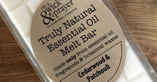 cedarwood and patchouli natural essentail oil melt bar
